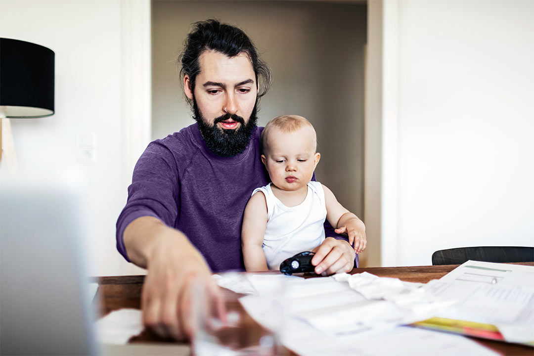 Single Parent's Guide to Getting Out of Debt | Fairstone